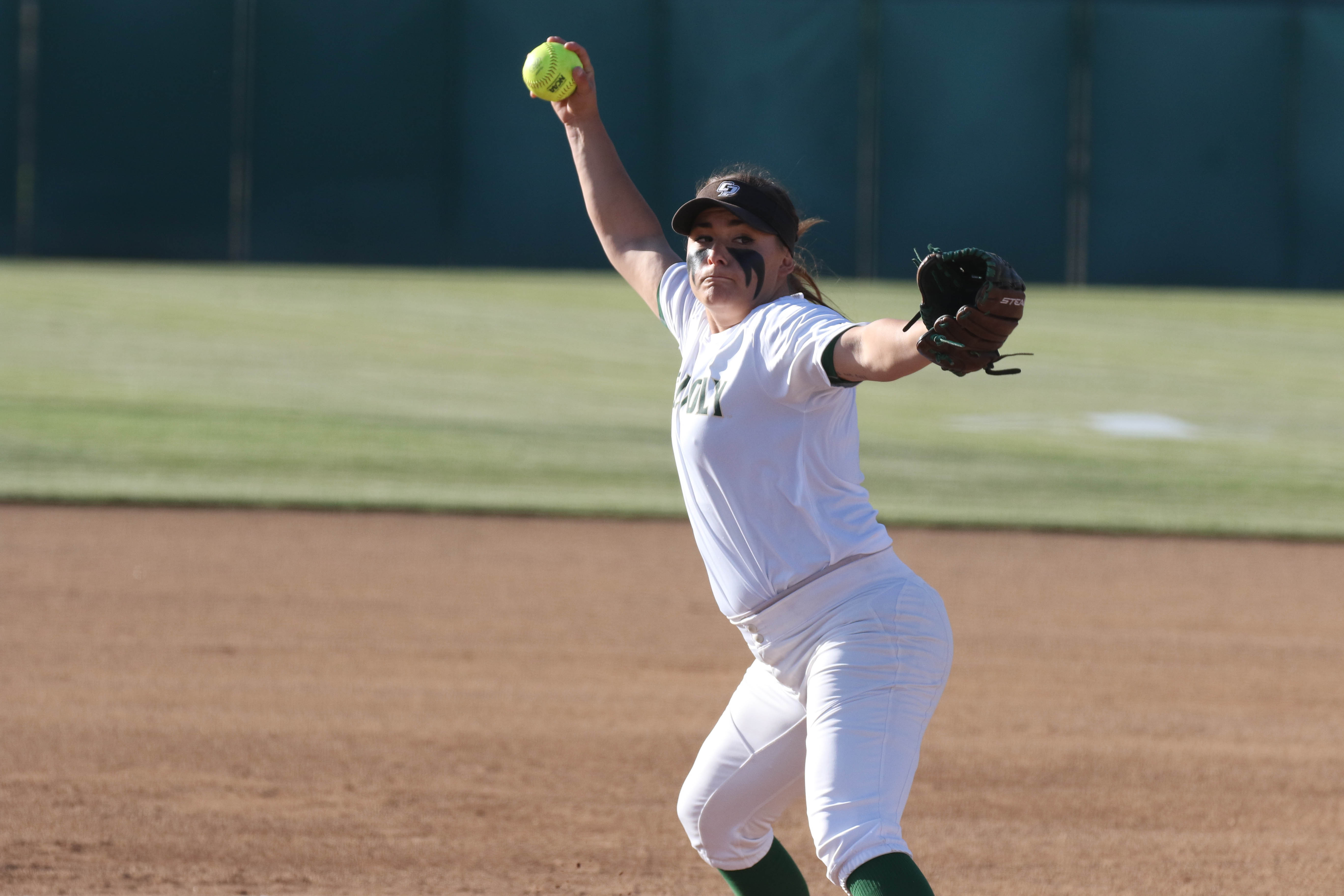 Cal Poly Softball finishes season on a high note - Fansmanship